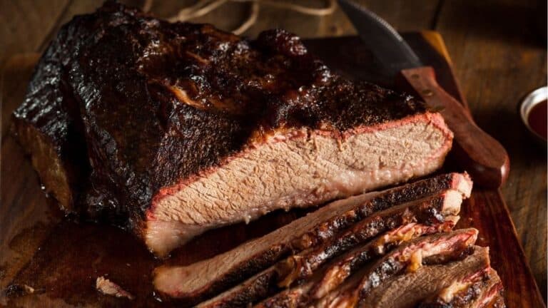 What Colour Should a Brisket Be? (Smoking Brisket Hacks)