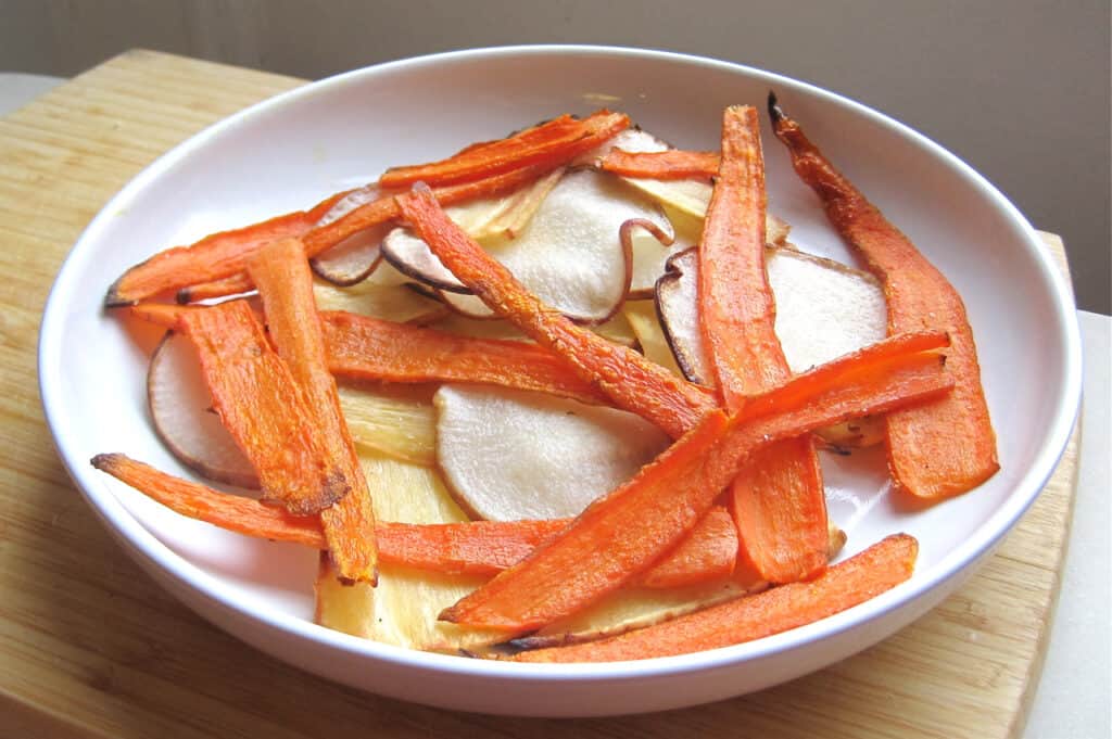 Baked Root Veggie Crisps